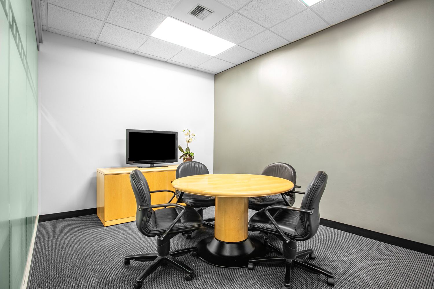 Key Center - 601 108th Ave NE, Bellevue, WA 98004 - OfficeSpace.com