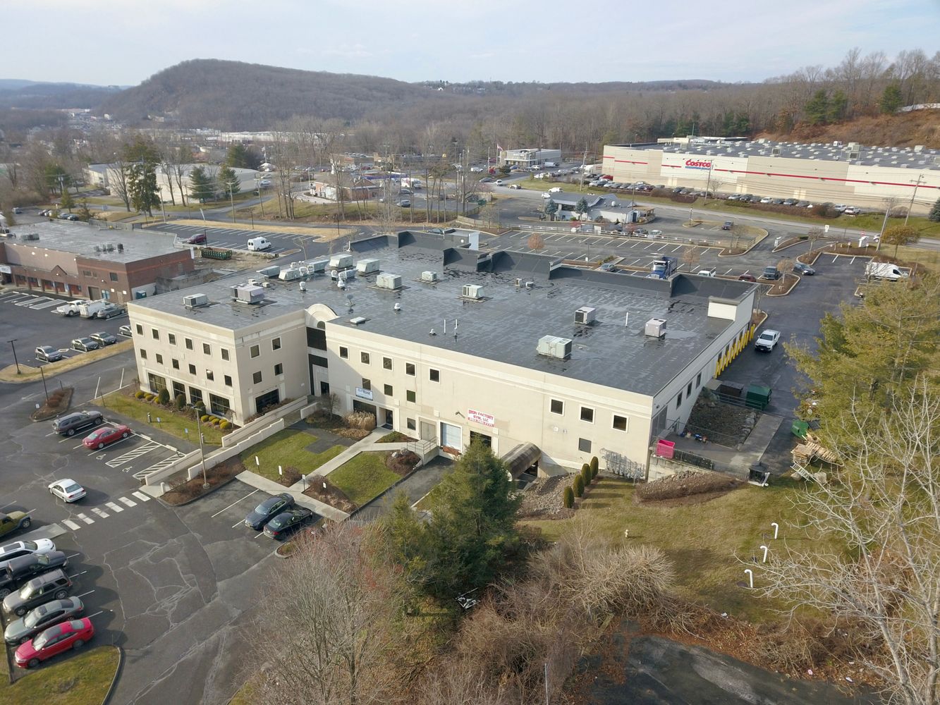 195 Federal Rd, Brookfield, CT 06804 - OfficeSpace.com