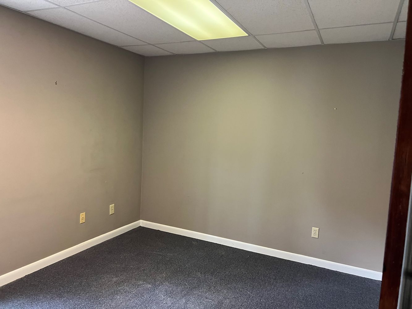 69 North Street - 69 North St, Danbury, CT 06810 - OfficeSpace.com