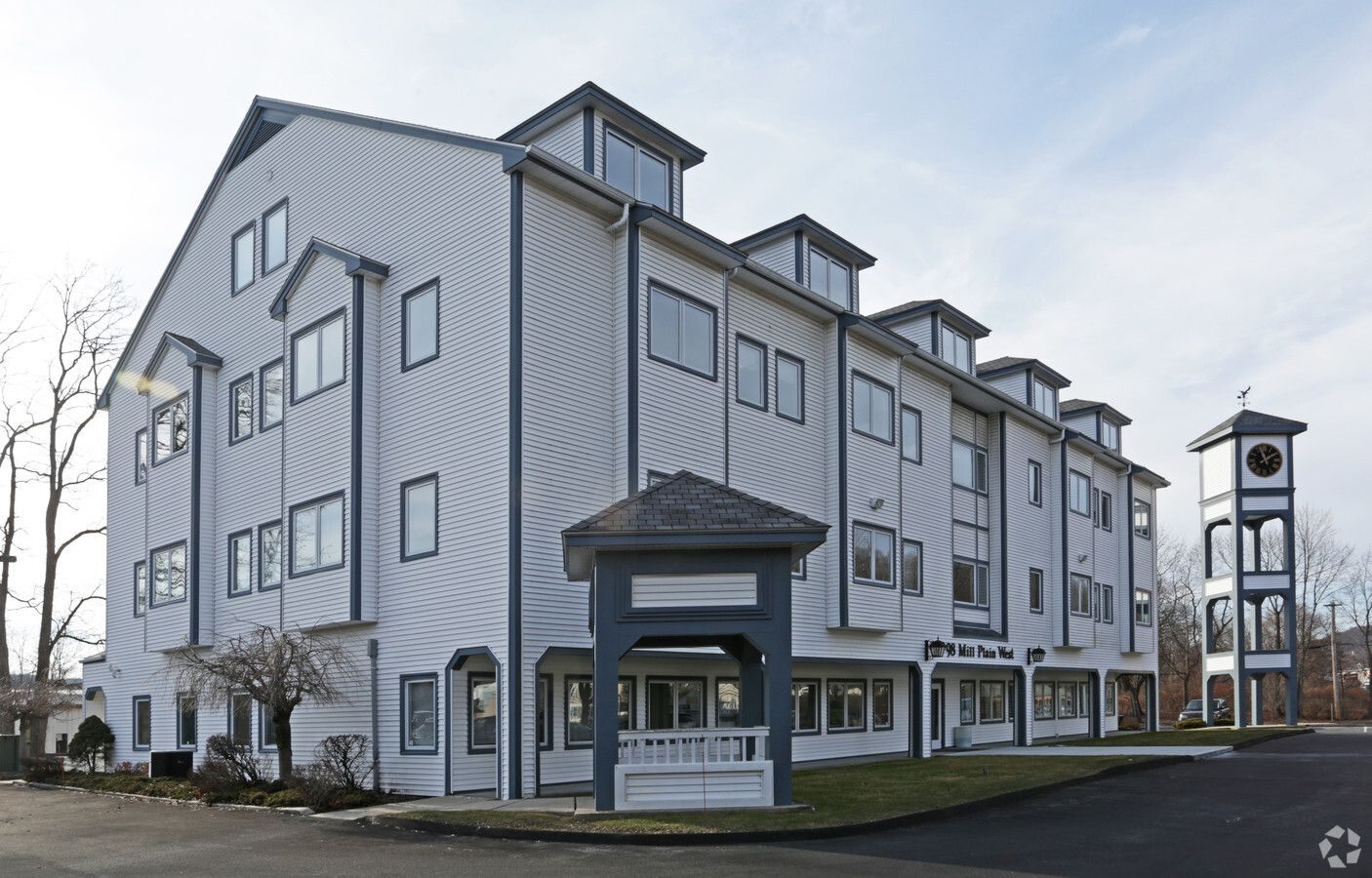 98 Mill Plain Road, Danbury, CT - 98 Mill Plain Rd, Danbury, CT 06811 ...